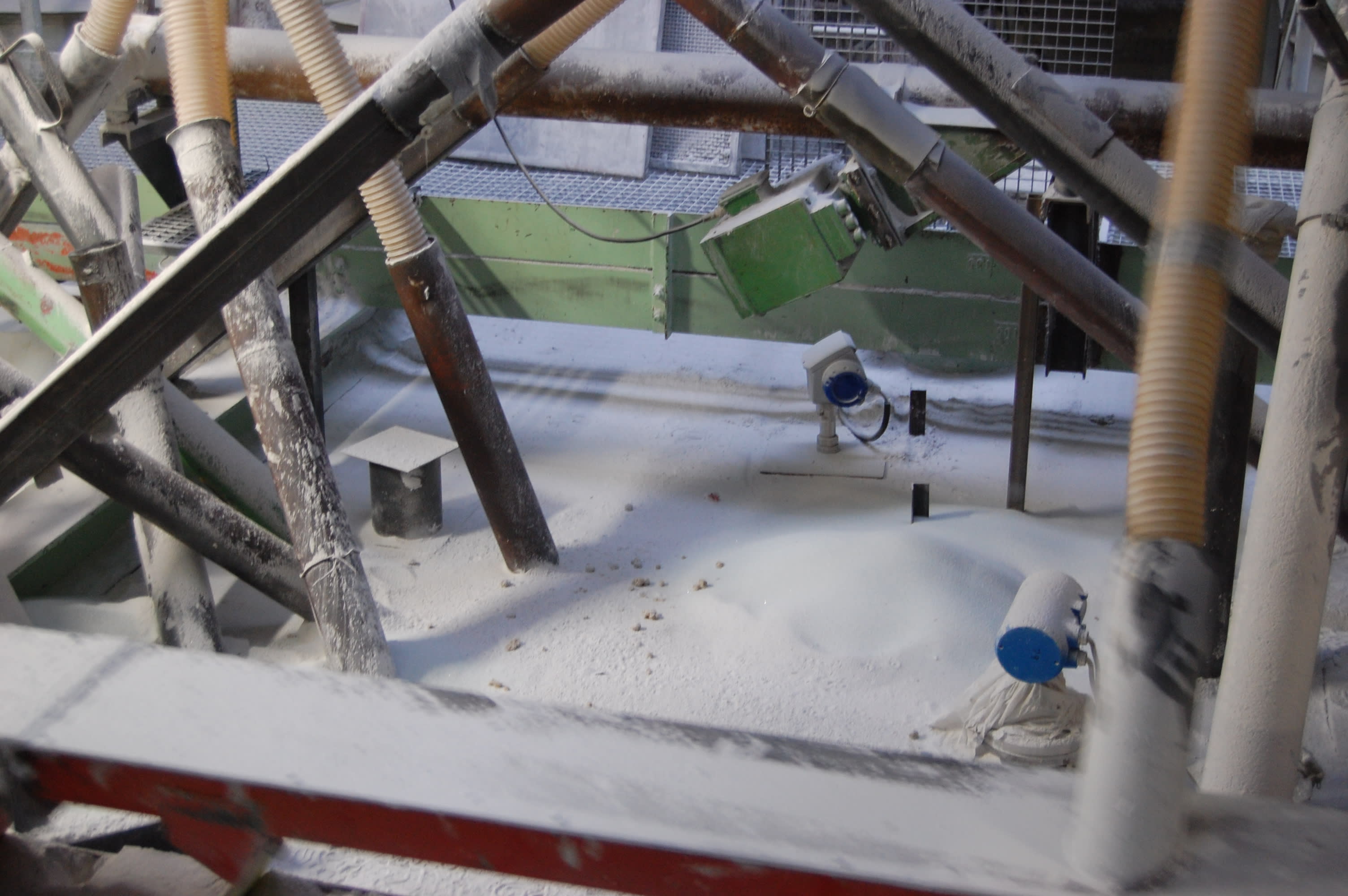 Level measurement of glass granulate in silos | Global Content