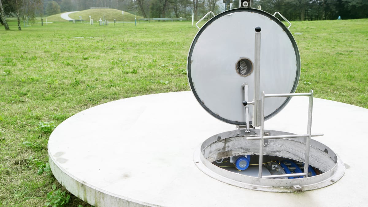 Remote monitoring of water wells without power supply Bulk water ...