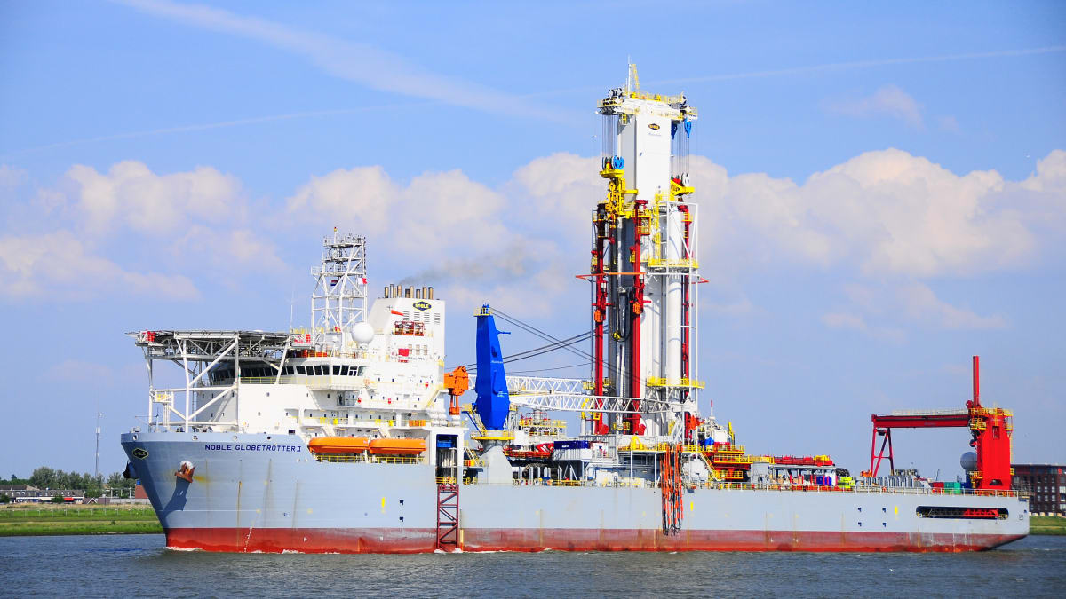 FSUs/FSOs/FPSOs in the marine industry | KROHNE Group