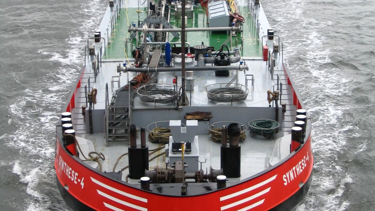 Barges in the marine industry | KROHNE Iraq