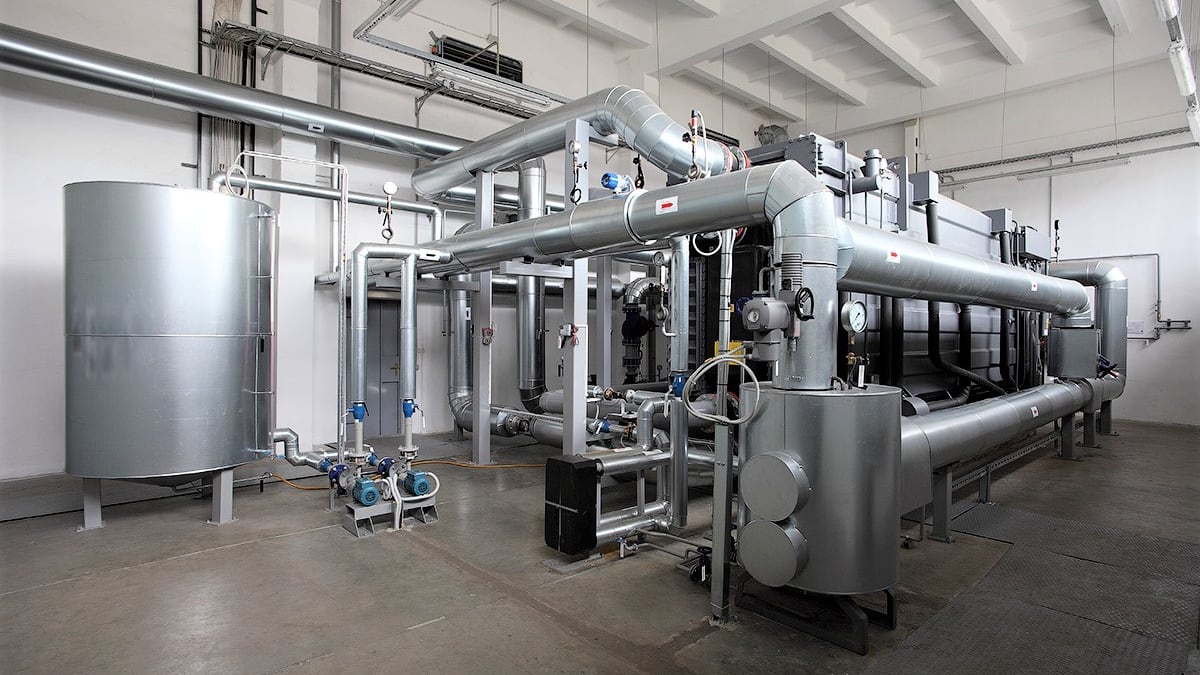 Flow measurement of superheated steam for an absorption chiller Krohne ...