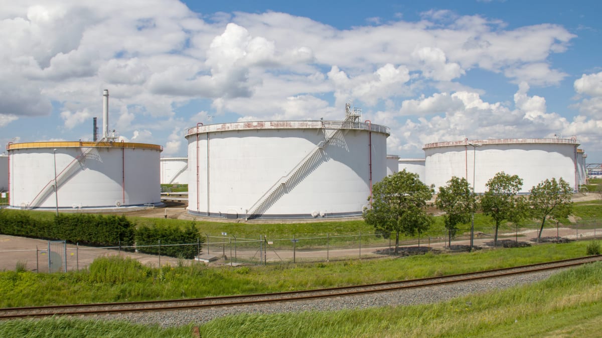 Optimised fuel stock inventory through tank farm measurement for ...