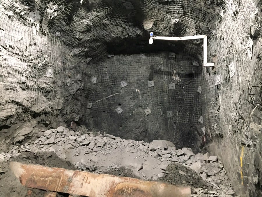 Level measurement of ROM ore in the ore pass of a gold mine | KROHNE ...