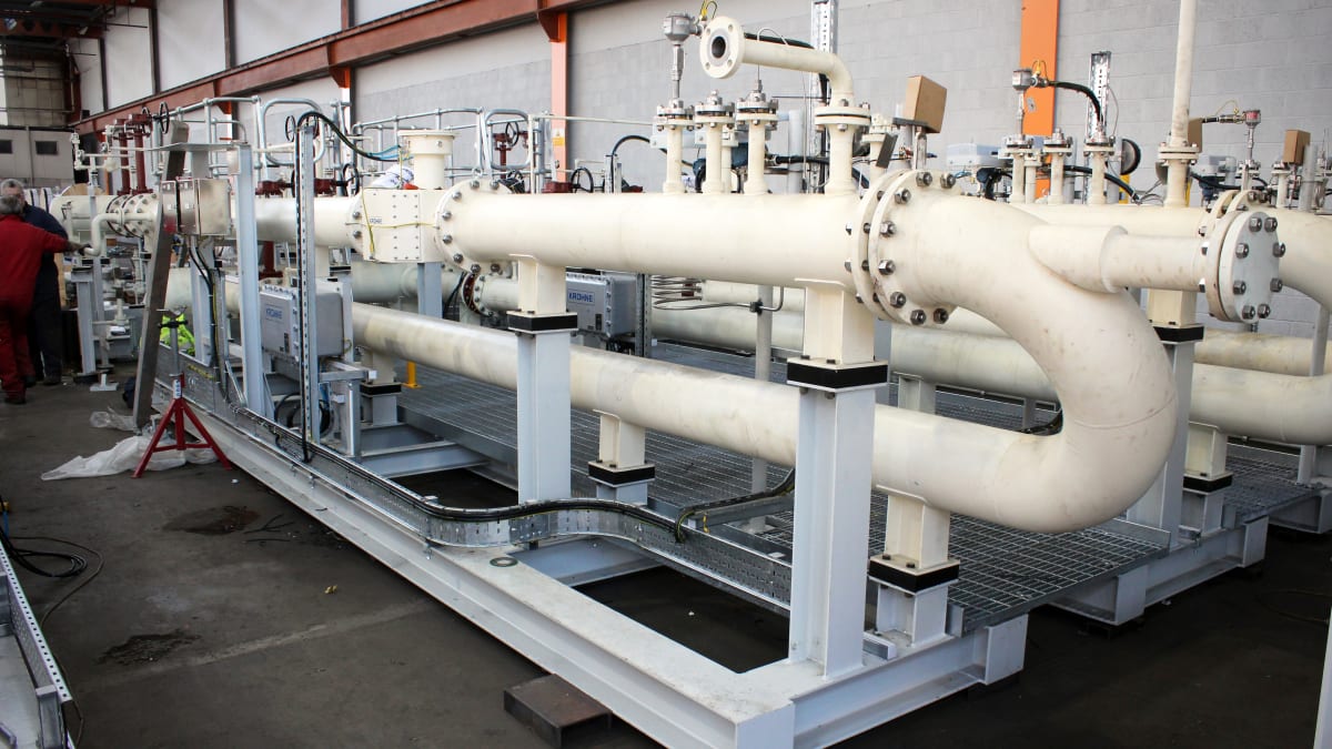 Custody transfer metering systems for LNG Metering systems | KROHNE ... Custody transfer metering systems for LNG Metering systems | KROHNE ...